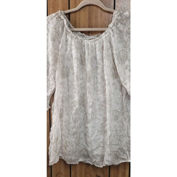 Bella Marie | Tops | Cream Floralblouse | Poshmark